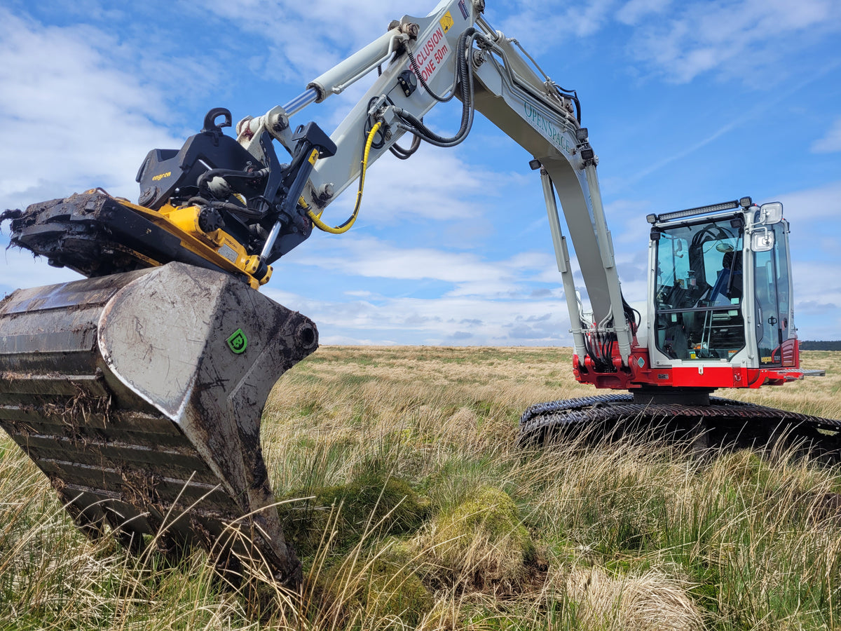 Tilt Rotator Buckets – DIGBITS Limited
